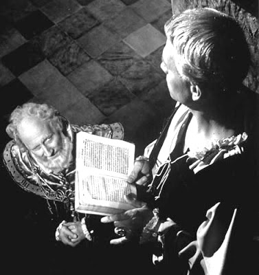 Parents And Children in Shakespeare - Polonius The Helicopter Parent ...